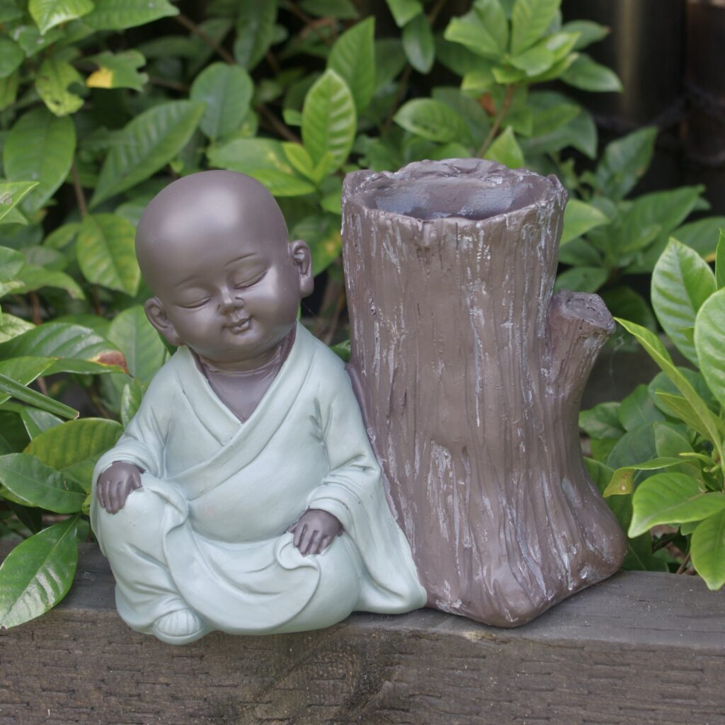 Sage Green Resting Monk 15cm | Earth Saltz